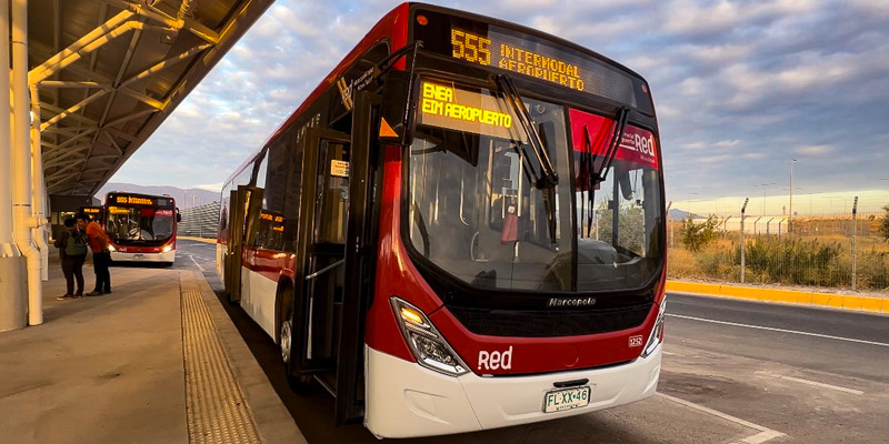 Este sábado comenzará el recorrido 555: el bus RED que llegará al ...